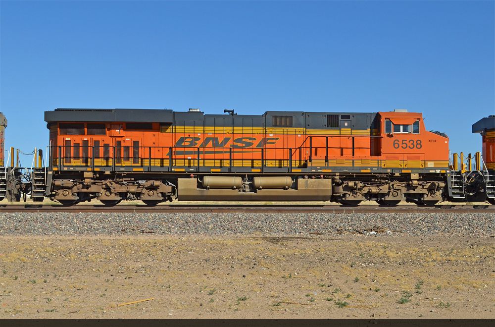BNSF 6538